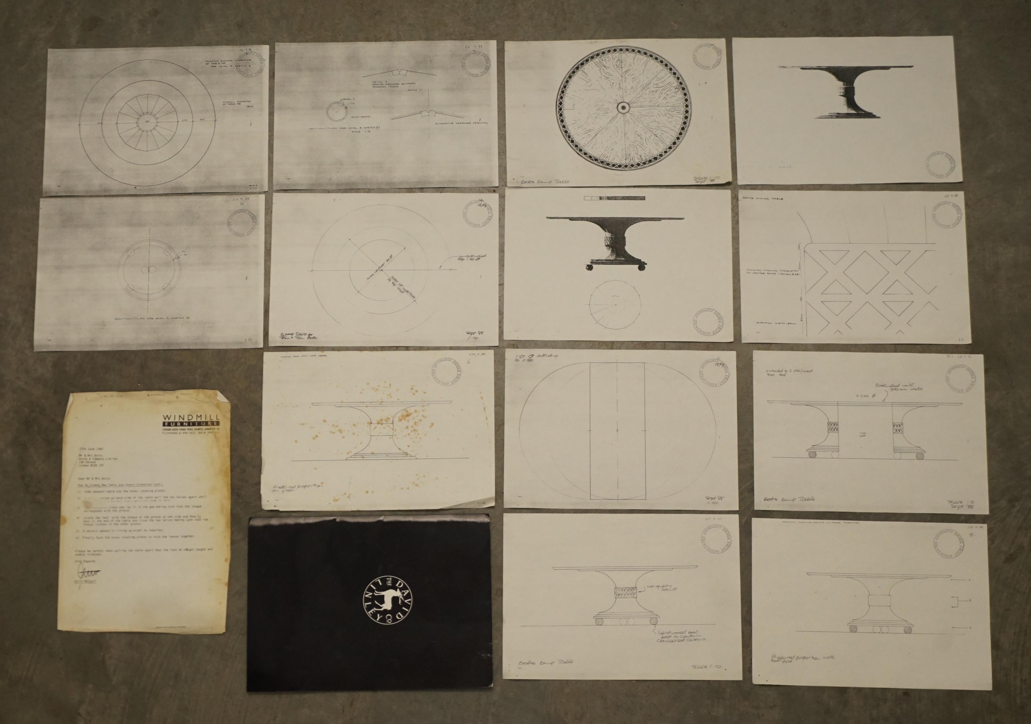 David Linley Custom Commission Round to Oval Extending Dining Table at ...