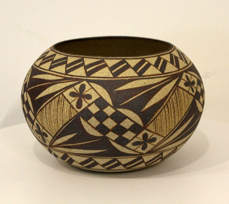 David Salk Pima Pottery at 1stDibs | david salk pottery for sale