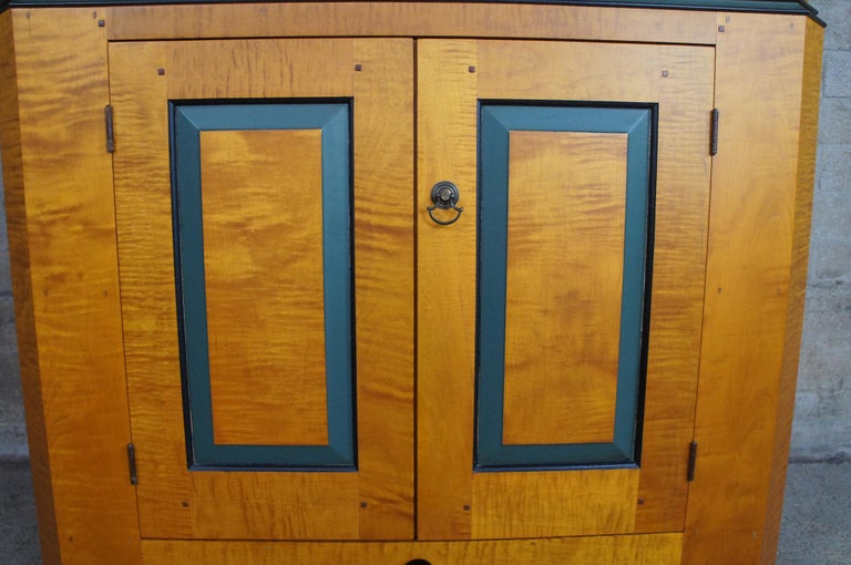 David T Smith Early American Colonial Curly Maple Corner Cupboard China ...