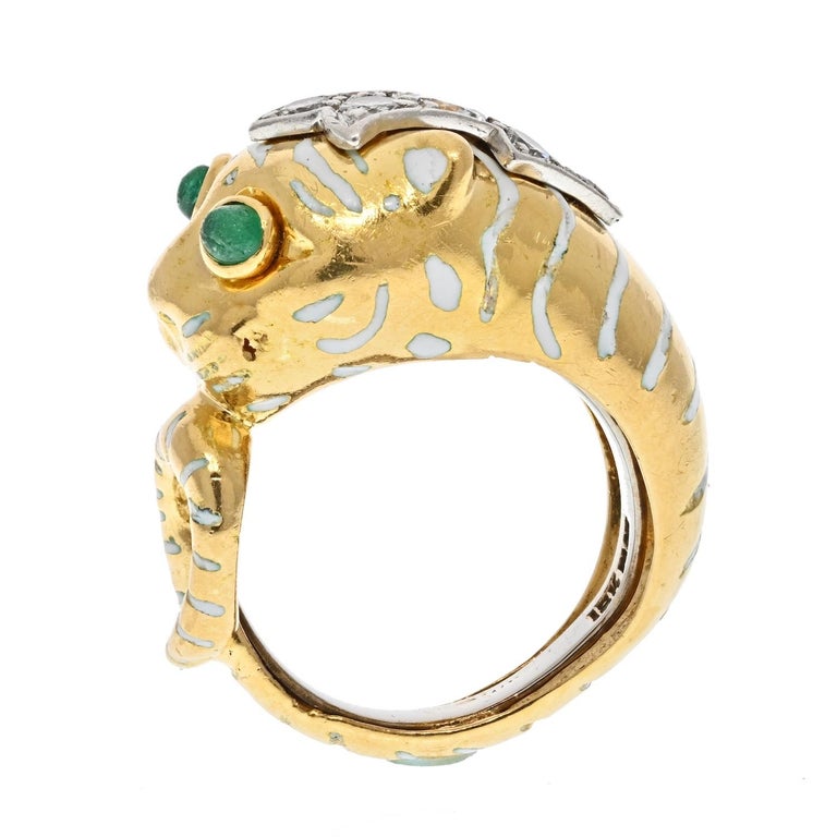 David Webb 18K Yellow Gold Mini Leopard White Enamel Green Eyes Ring ...