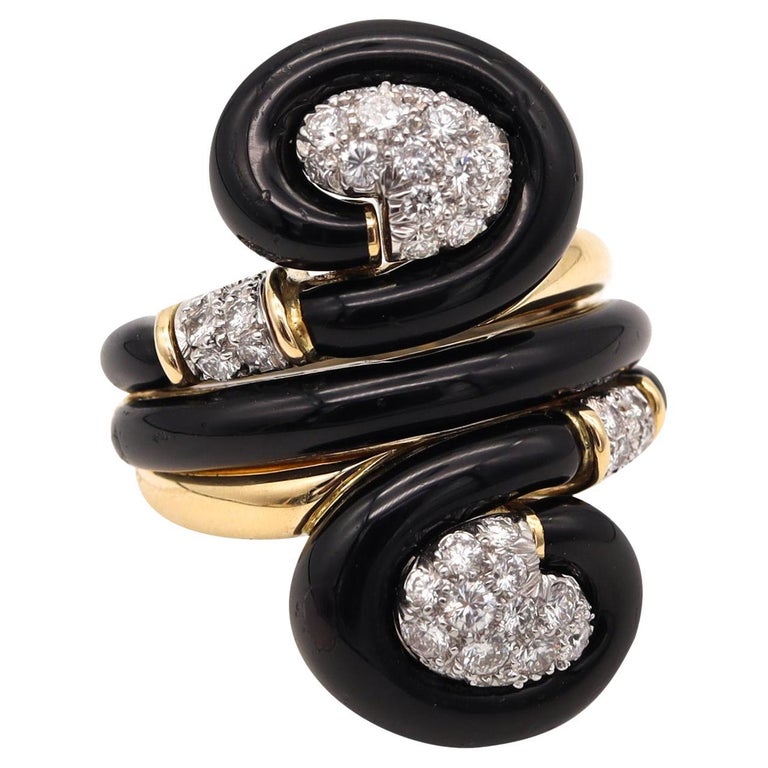 David Webb 1970 New York Swirl Enamel Ring 18kt Gold and Platinum with ...