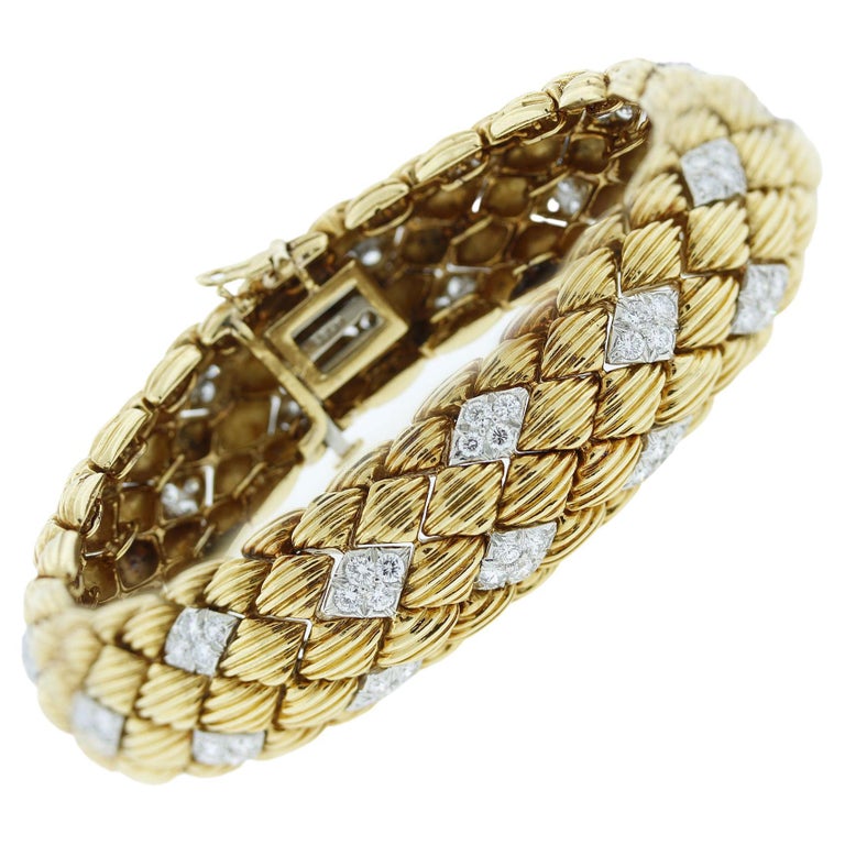 David Webb Diamond Gold Textured Bracelet For Sale at 1stDibs