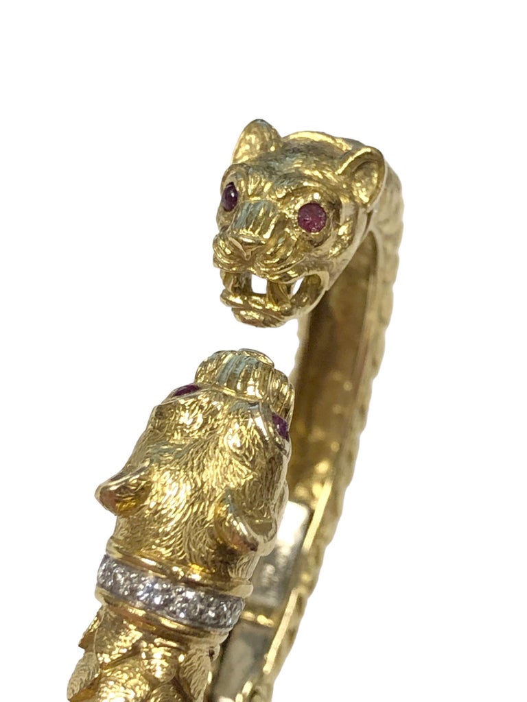 David Webb Double Leopard Chimera Heads Yellow Gold and Gem Set Cuff ...