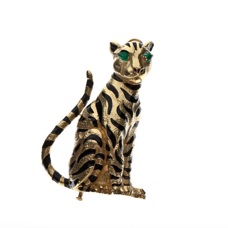 David Webb 18K Gold Tiger Brooch with Black Enamel For Sale at 1stDibs