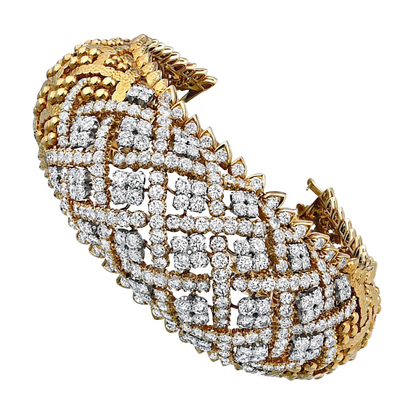 David Webb Hammered Gold Bangles at 1stDibs