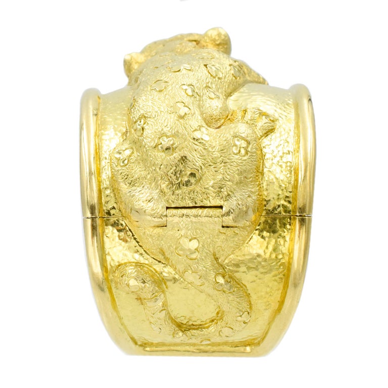 David Webb Gold and Diamond Leopard Cuff at 1stDibs | david webb ...