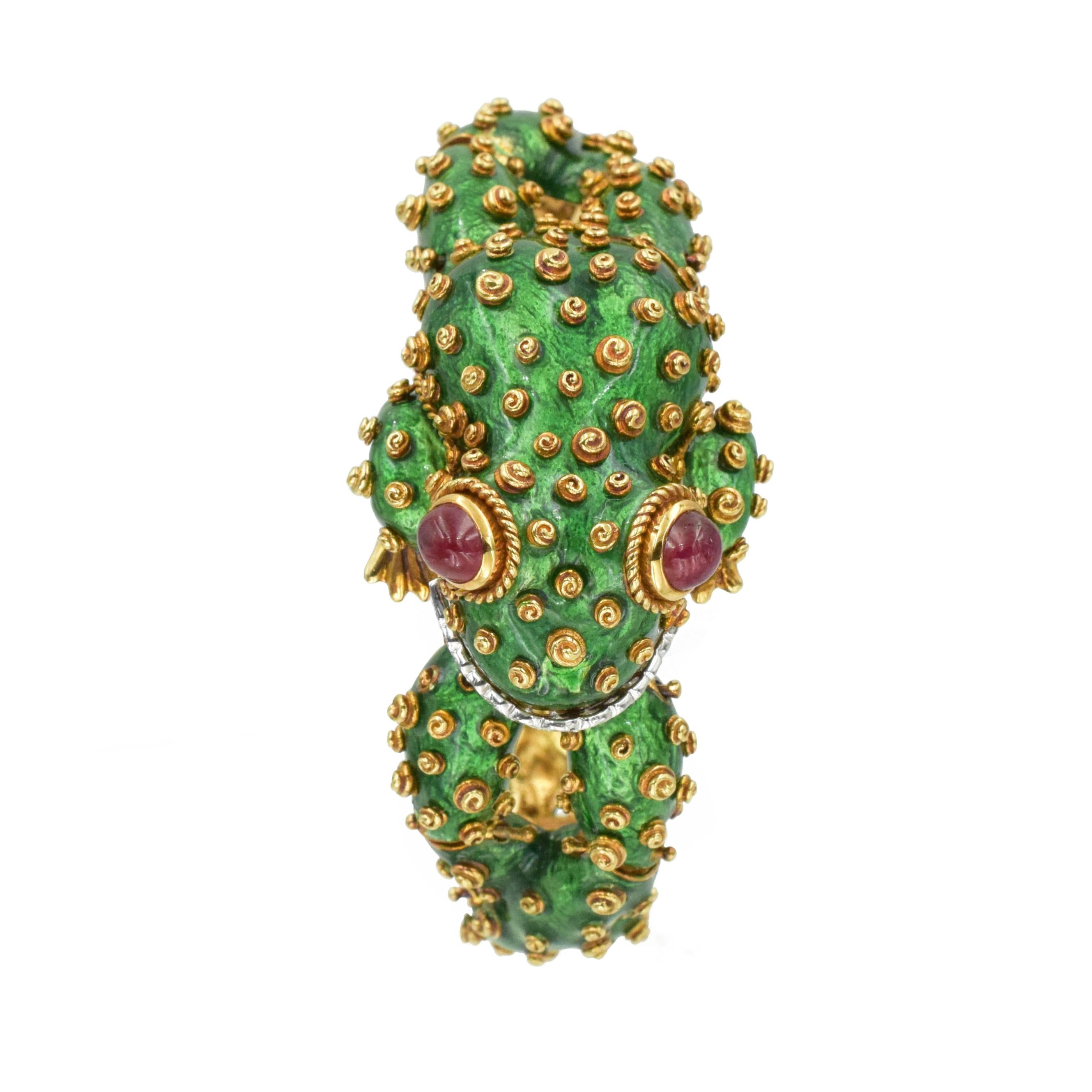 David Webb Green Enamel Frog Bracelet at 1stDibs | david webb frog bracelet