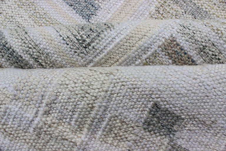 Neutral Stripe Pattern Modern Scandinavian Flat-Weave Rug in Shades of ...