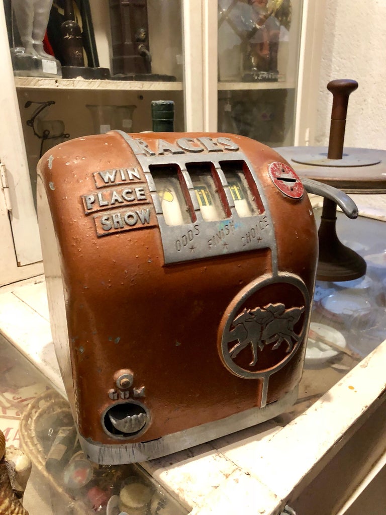 Vintage Horse Races Slot Machine at 1stDibs