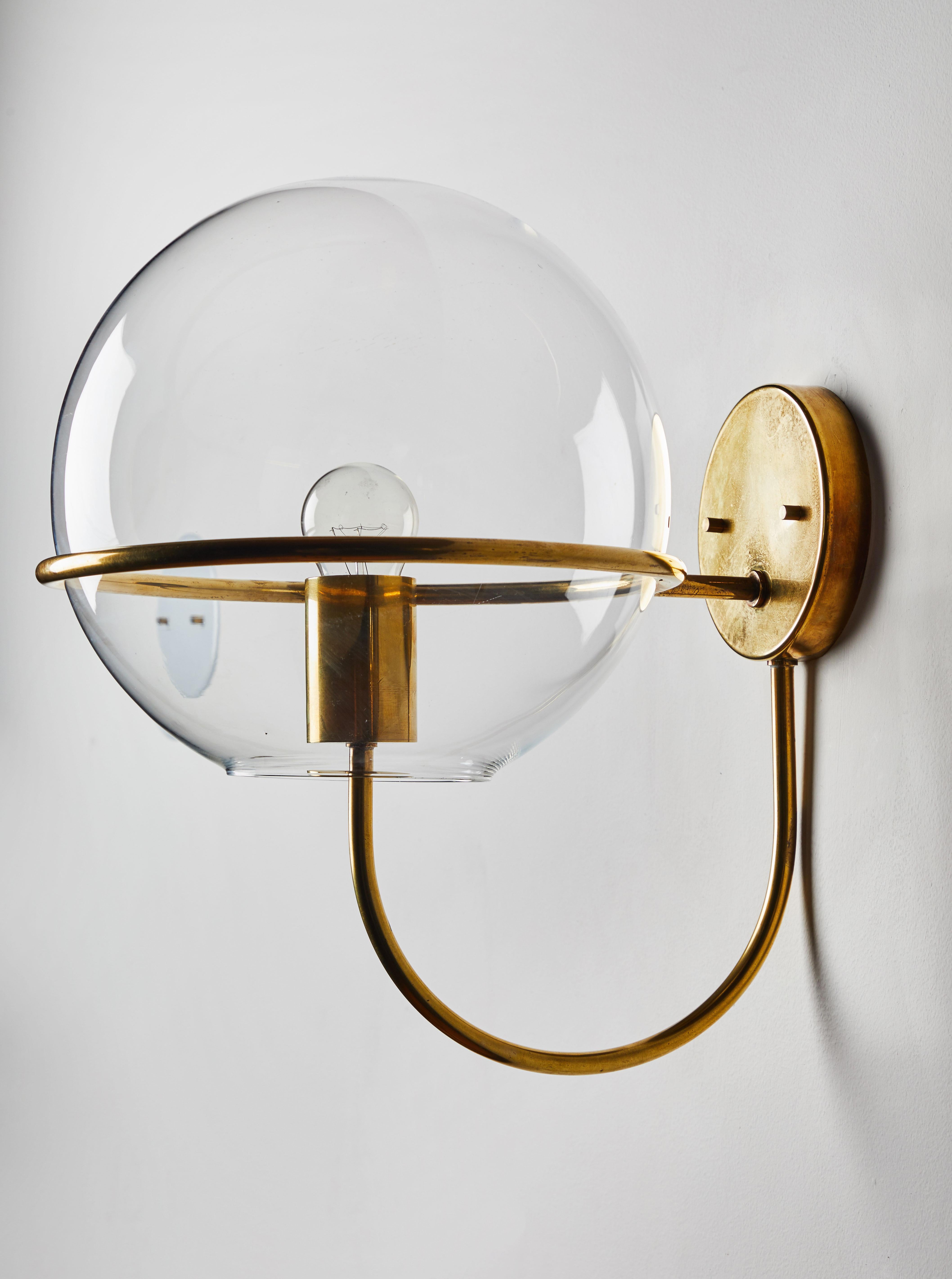 Twelve Model "Lyndon" 160 Sconces by Vico Magistretti for Oluce at 1stDibs