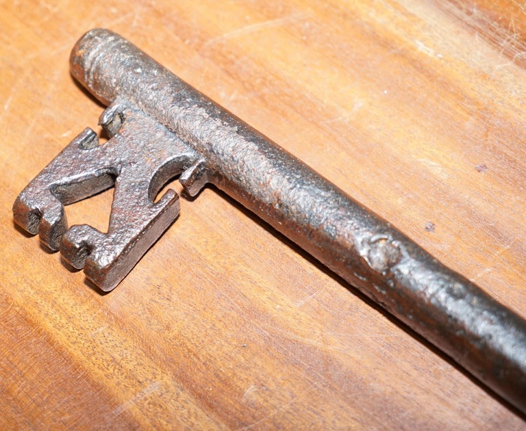 Very Rare Huge 17th Century Iron Gothic Castle Key Decorators Heaven ...
