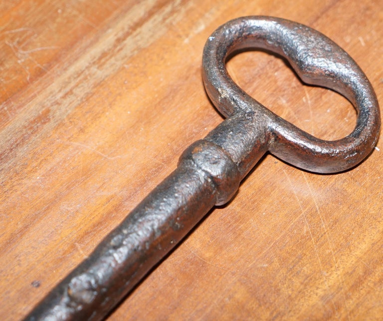 Very Rare Huge 17th Century Iron Gothic Castle Key Decorators Heaven ...