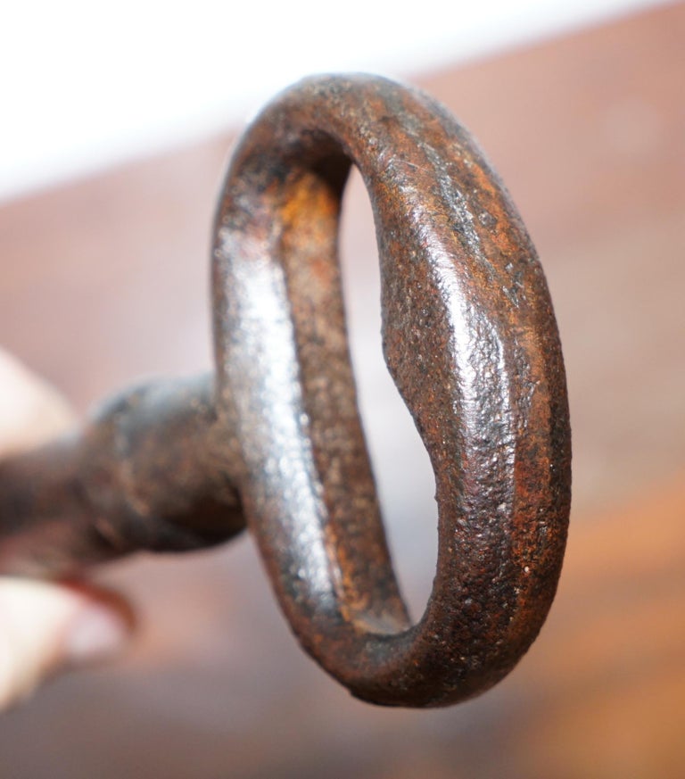 Very Rare Huge 17th Century Iron Gothic Castle Key Decorators Heaven ...