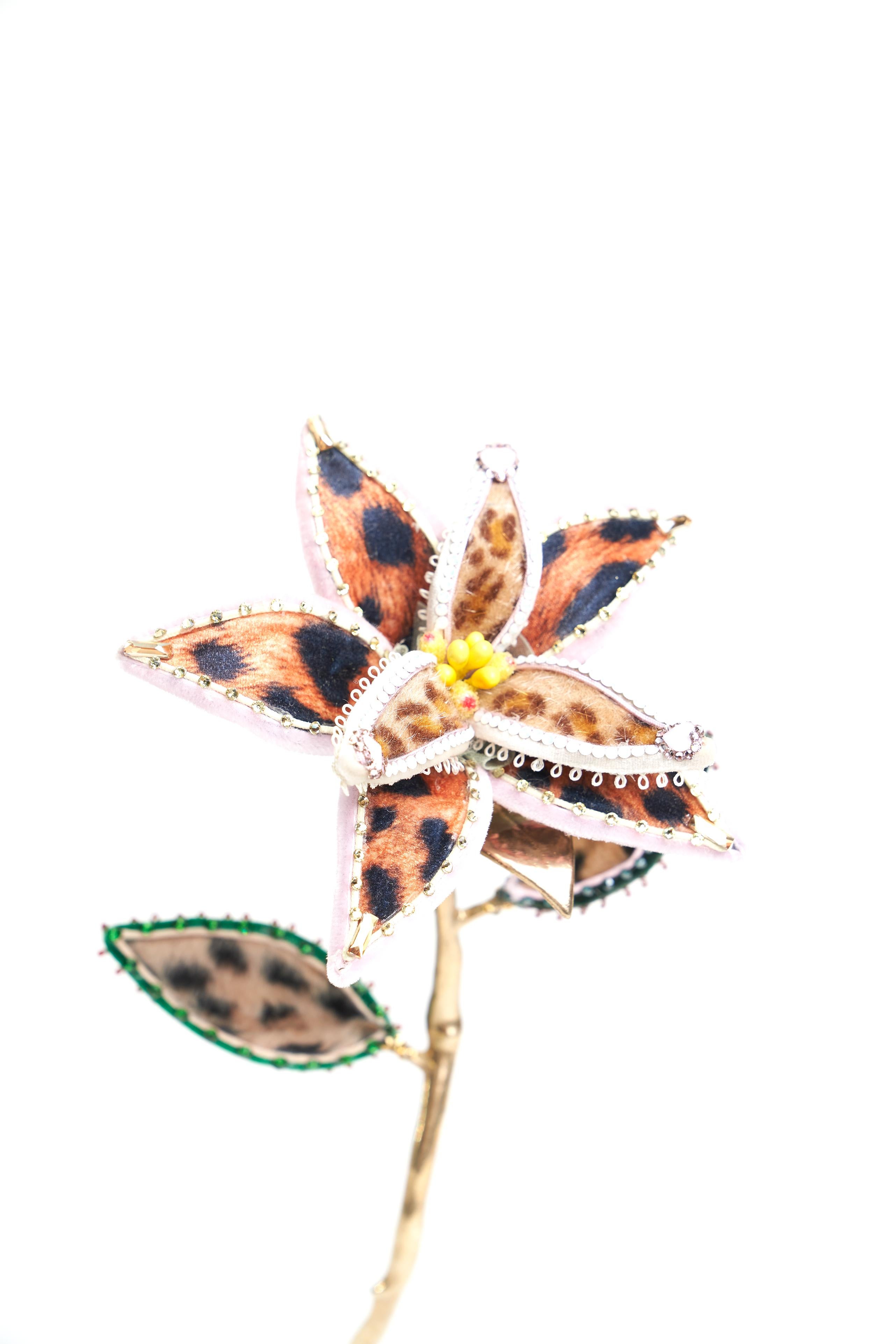 Dawn Dew Leopard Flower For Sale at 1stDibs