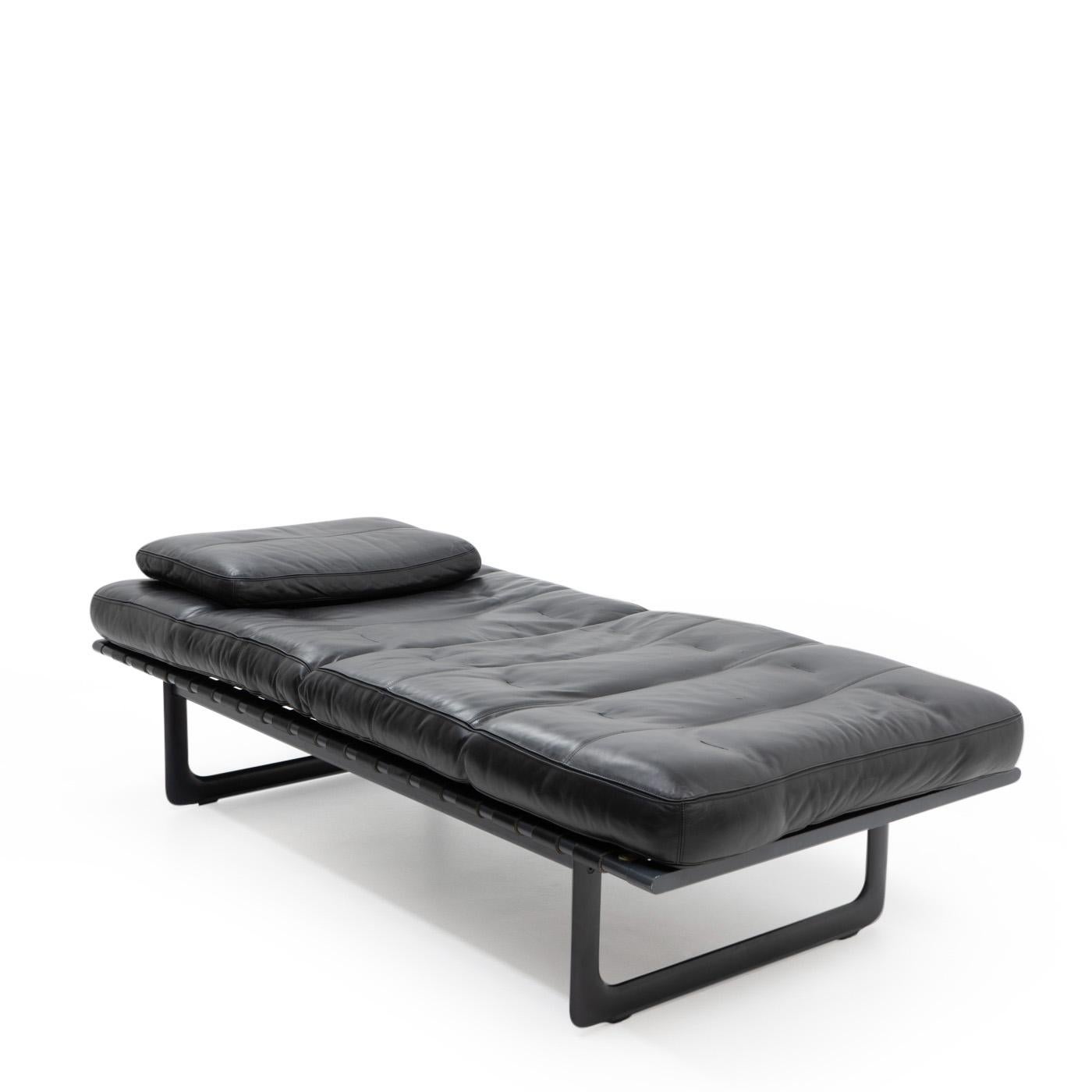 Daybed Grand Italia by De Pas, D'Urbino, Lomazzi for Zanotta, 1980s at ...