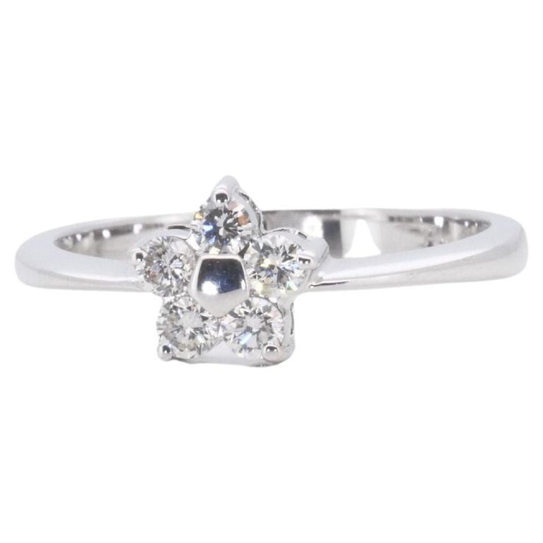 Dazzling 18k White Gold Flower Ring with 0.175ct Natural Diamonds For ...