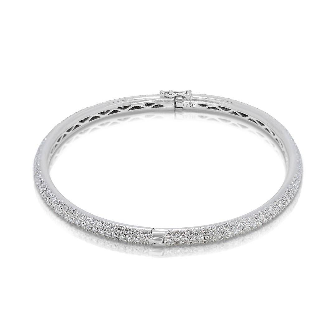 Dazzling 3.80ct Diamonds Bangle in 18K White Gold For Sale at 1stDibs
