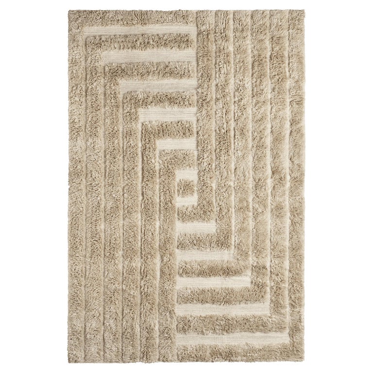 Handwoven Shaggy Labyrinth Wool Rug Beige Large For Sale at 1stDibs