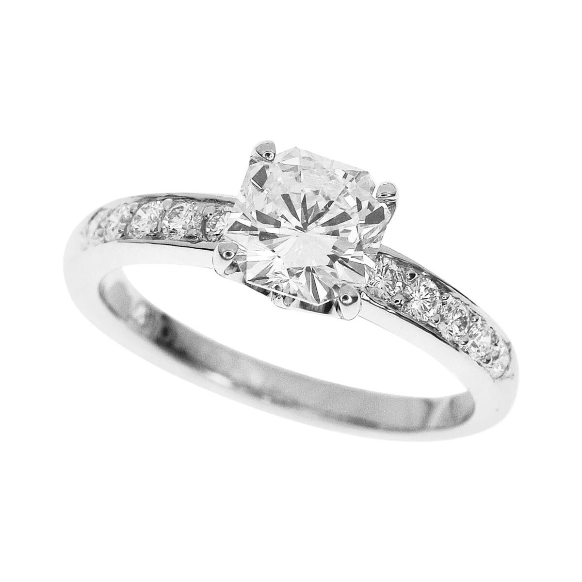 De Beers 2.24 Carat Cushion Cut Diamond Platinum Solitaire Ring at ...