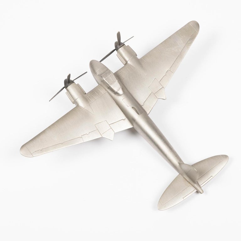 De Havilland Mosquito model, made by the Danbury Mint for the RAF ...