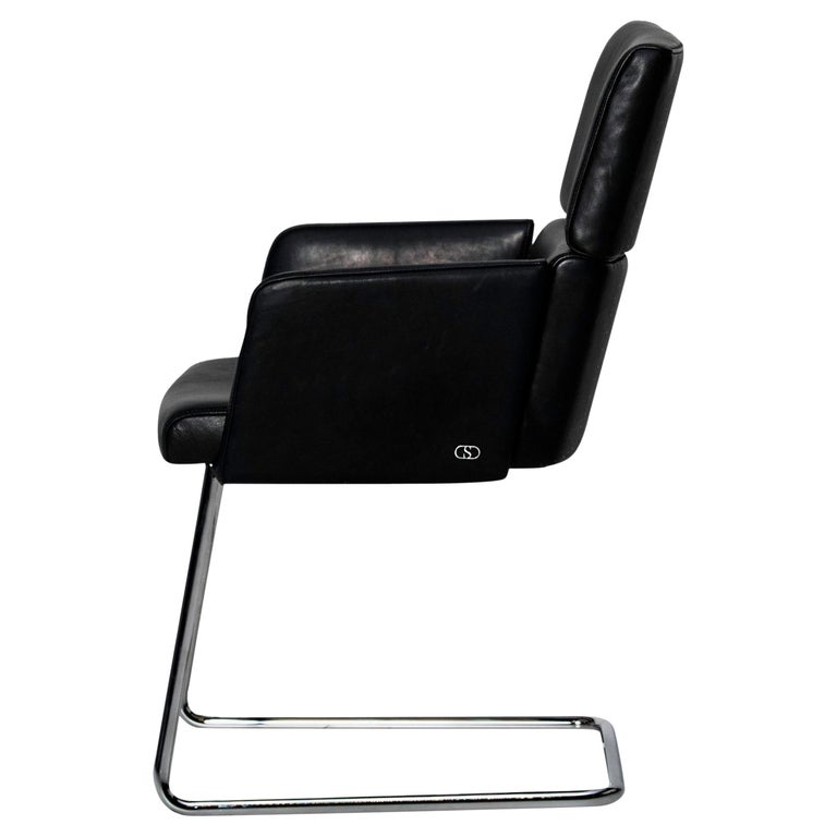 De Sede DS-414/62 Cantilevered Armchair in Black Leather by De Sede Design Team For Sale at 1stDibs