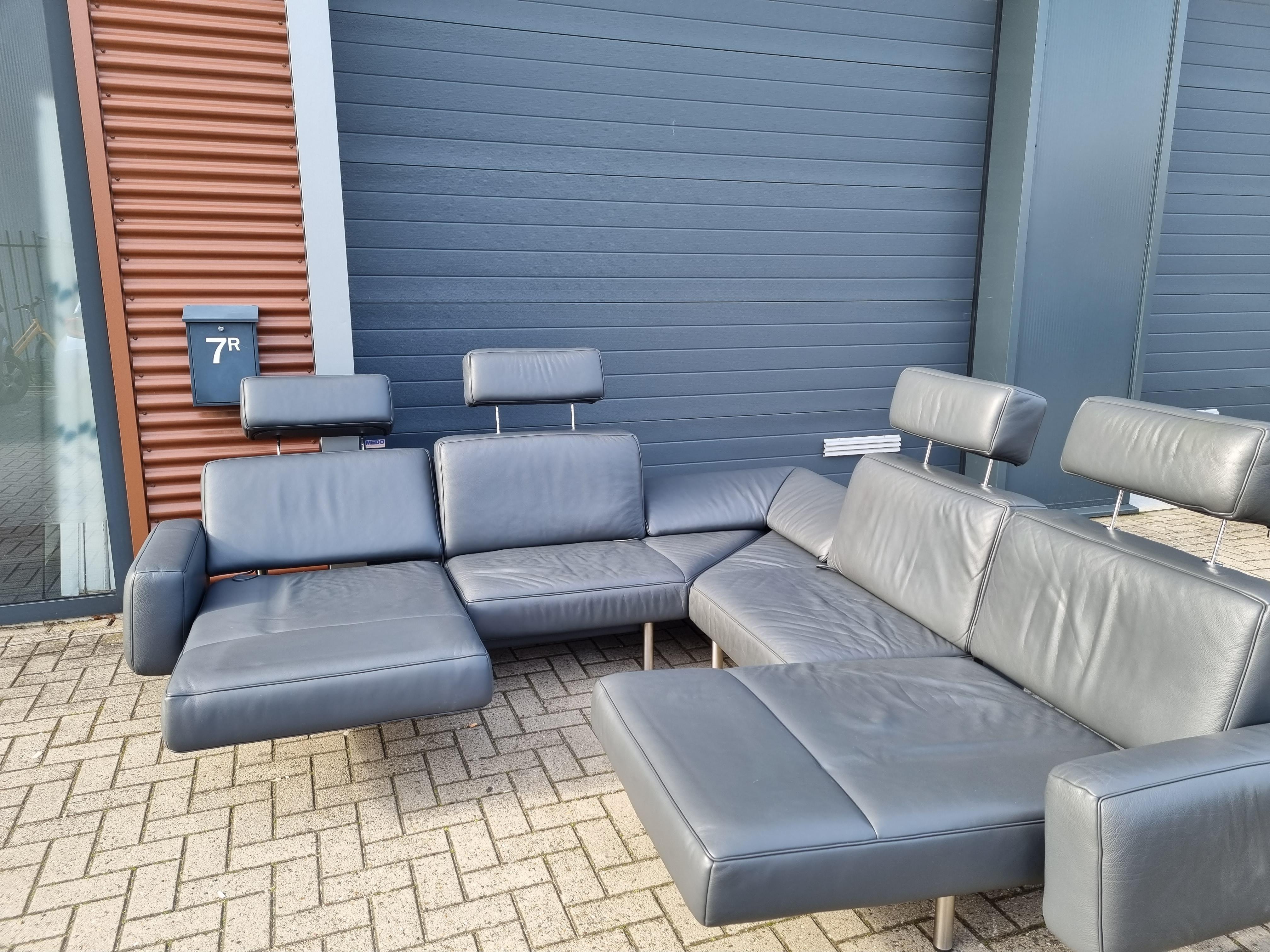 de Sede DS-460 Relaxation Function Sofa in Leather For Sale at 1stDibs