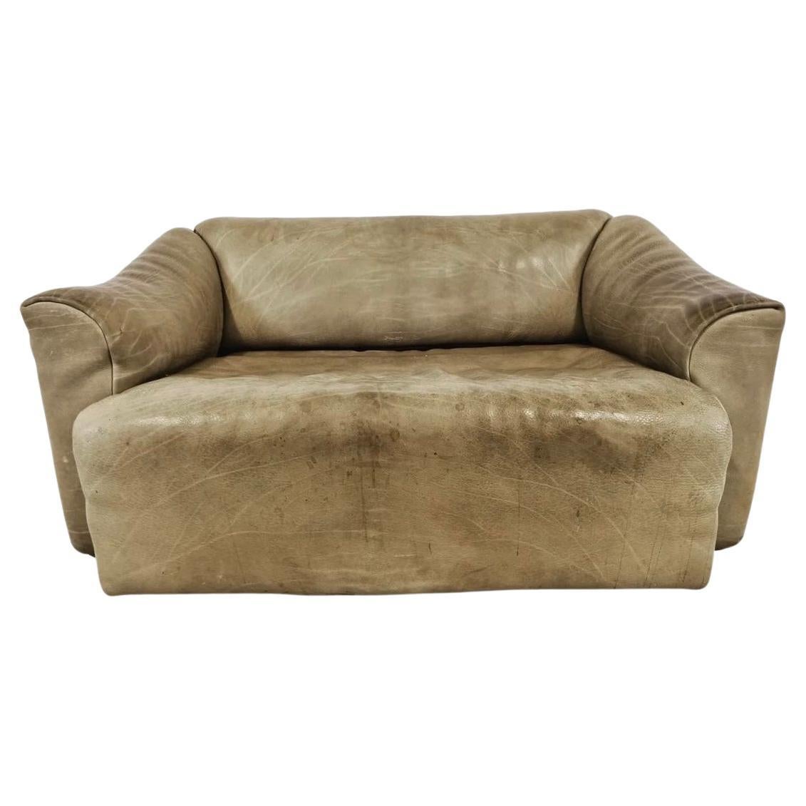 De Sede DS-47 Buffalo Hide Leather Sofa, circa 1970s For Sale at 1stDibs