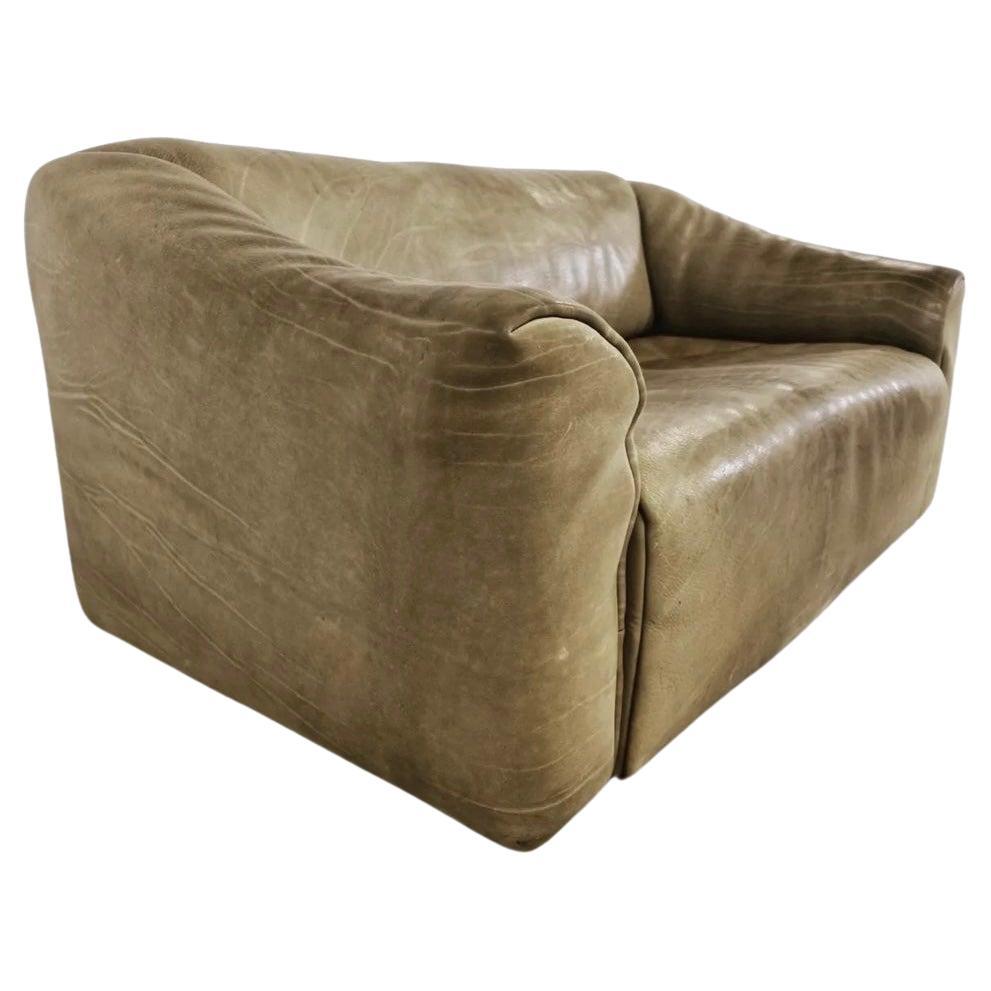 De Sede DS-47 Buffalo Hide Leather Sofa, circa 1970s For Sale at 1stDibs