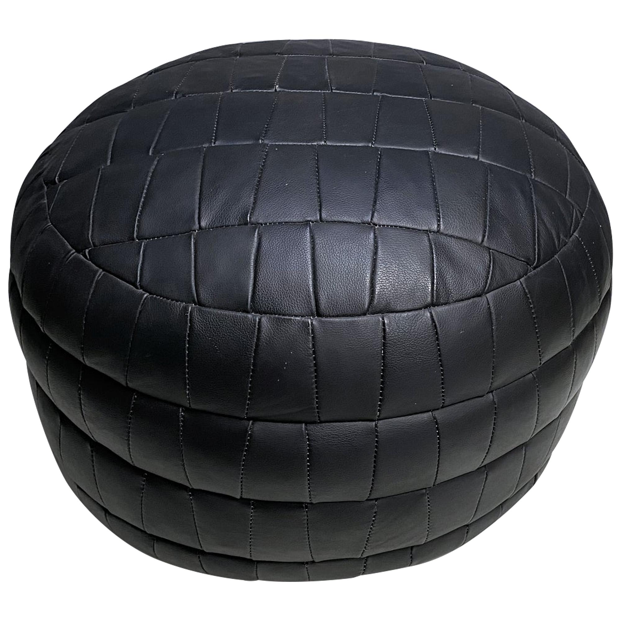 De Sede DS-80 Black Patchwork Leather Pouf, Ottoman, 1970s, Switzerland ...