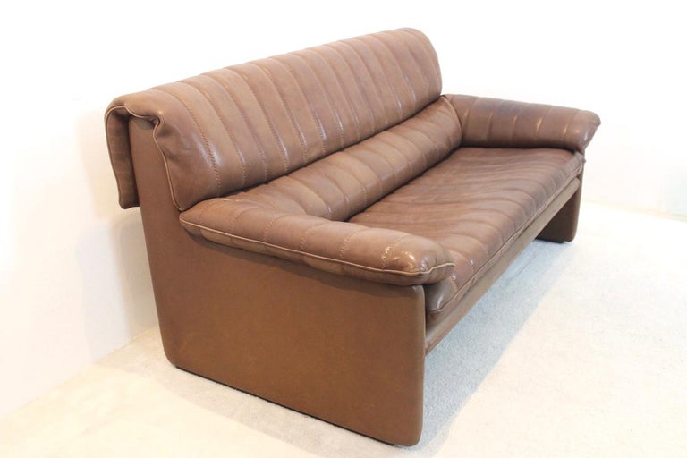 De Sede DS-86 Two-Seat Sofa in Soft Thick Brown Neck Leather at 1stDibs