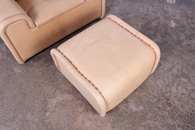 De Sede "Sitting Bull" Lounge Chair and Ottoman, Model DS-1010 at ...