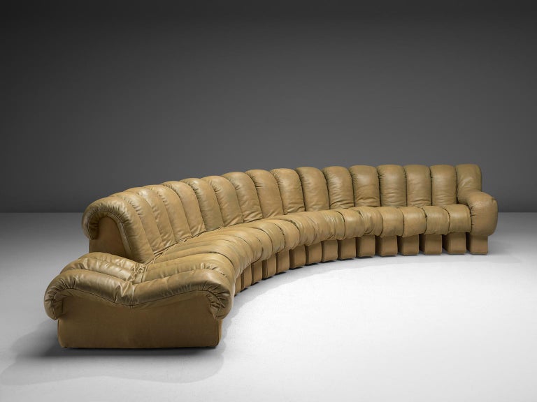 De Sede 'Snake' DS-600 Non Stop Sofa in Beige Leather and Suede For ...
