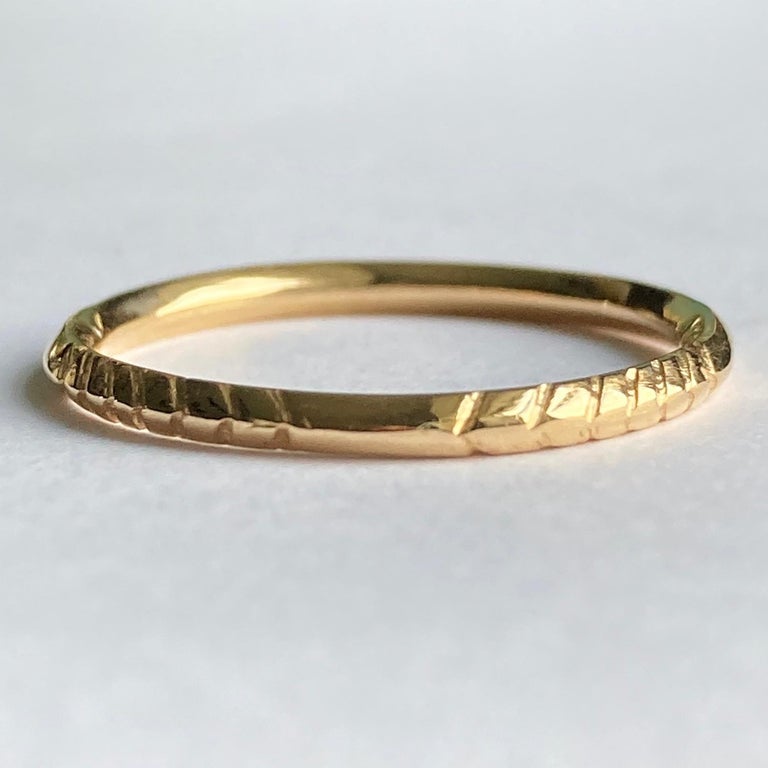 Deborah Murdoch 18 Karat Yellow Gold Herringbone Ring For Sale at 1stDibs