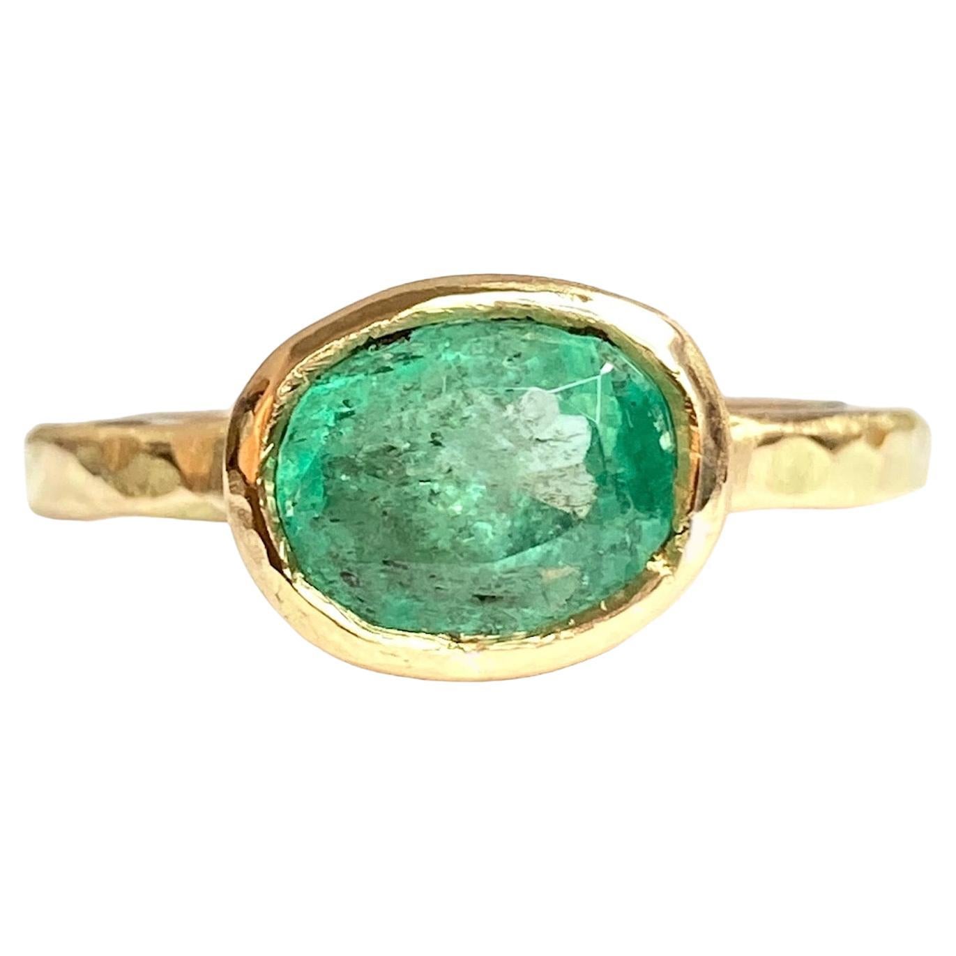 Deborah Murdoch 18 Karat Yellow Gold Oval 1.38 Carat Green Emerald Ring ...
