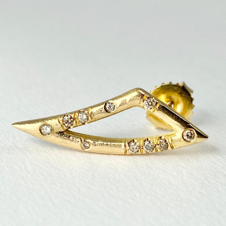 Debra Navarro Diamond and 18 Karat Yellow Gold Tusk Triangle Stud ...