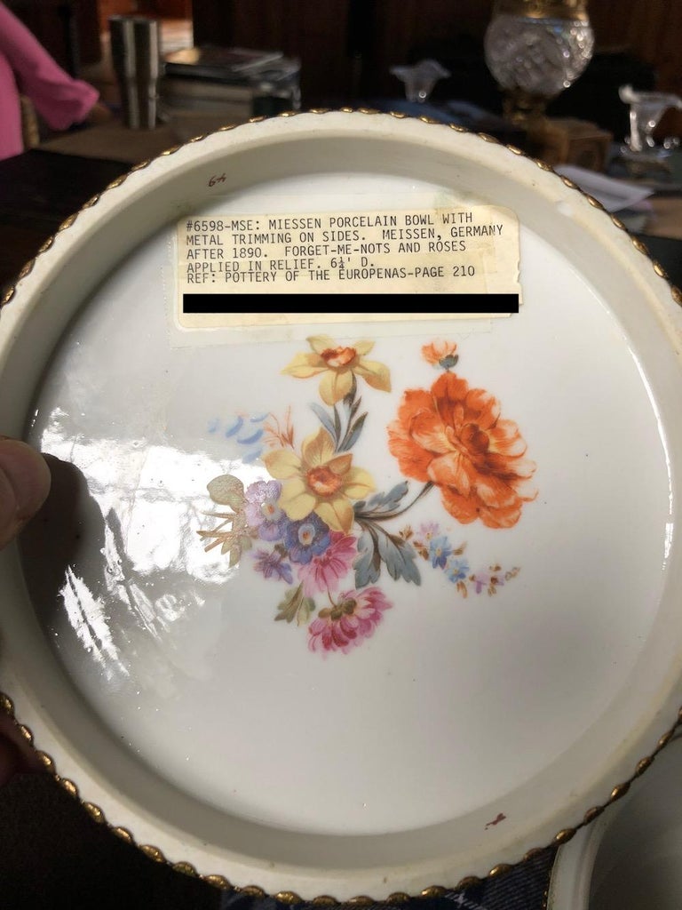 Decorated Porcelain Covered Forget-Me-Not Porcelain Box at 1stDibs ...