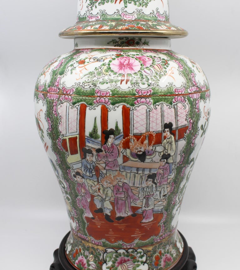 Decorative Chinese Lidded Baluster Vase on Stand For Sale at 1stDibs