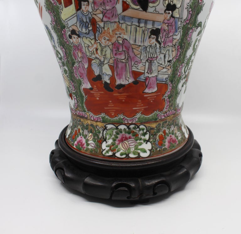 Decorative Chinese Lidded Baluster Vase on Stand For Sale at 1stDibs