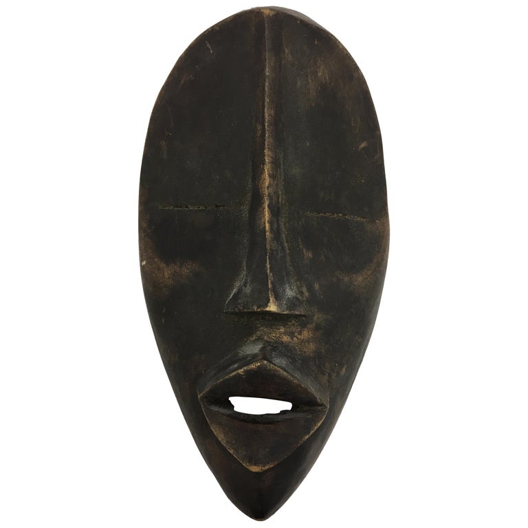 Decorative Mid-Century Modern African Folk Art Hanging Tribal Mask ...
