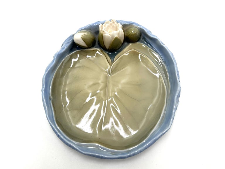 Decorative Plate with a Water Lily, Bing and Grondahl, Denmark, 1970s ...