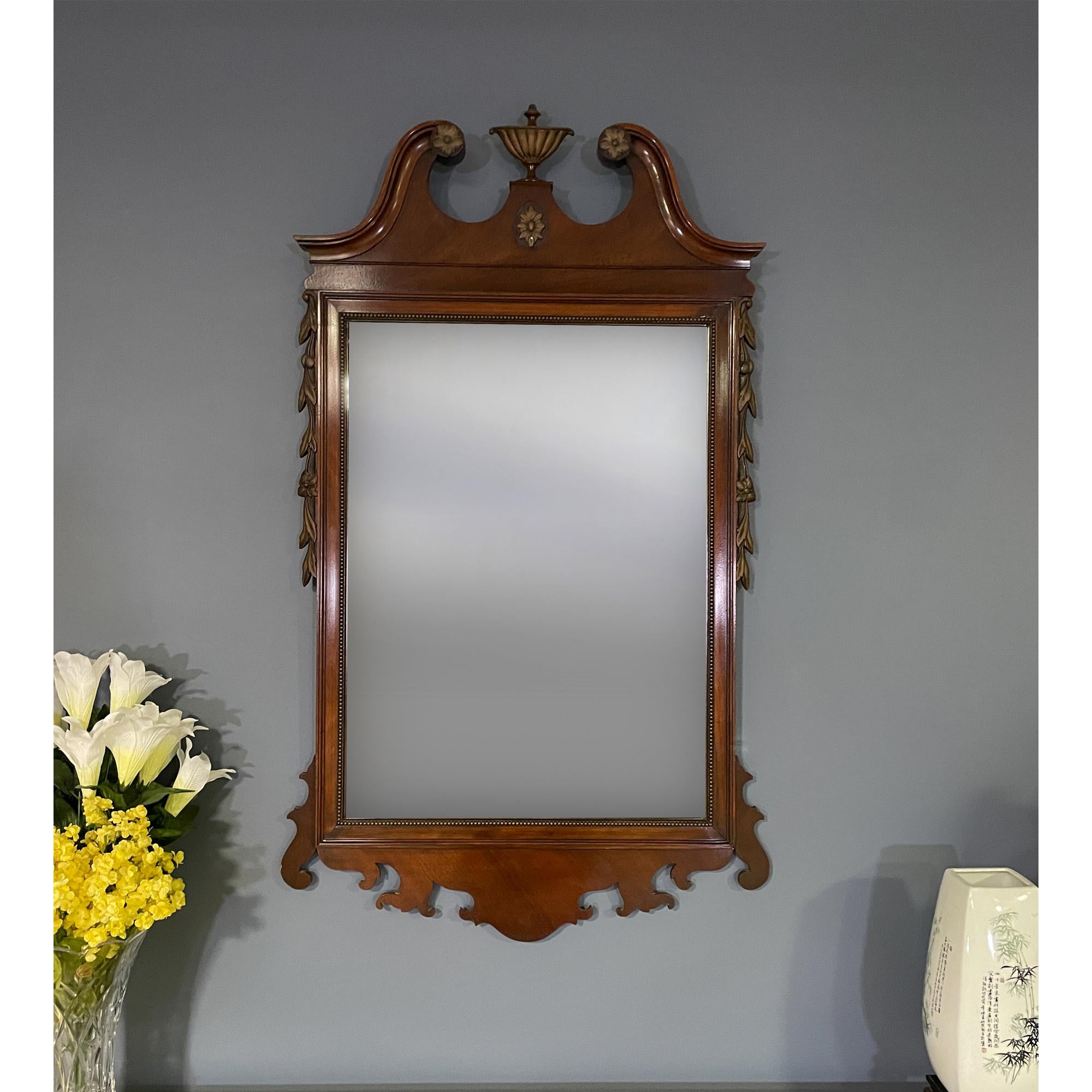Decorator Vintage Mahogany Mirror For Sale at 1stDibs