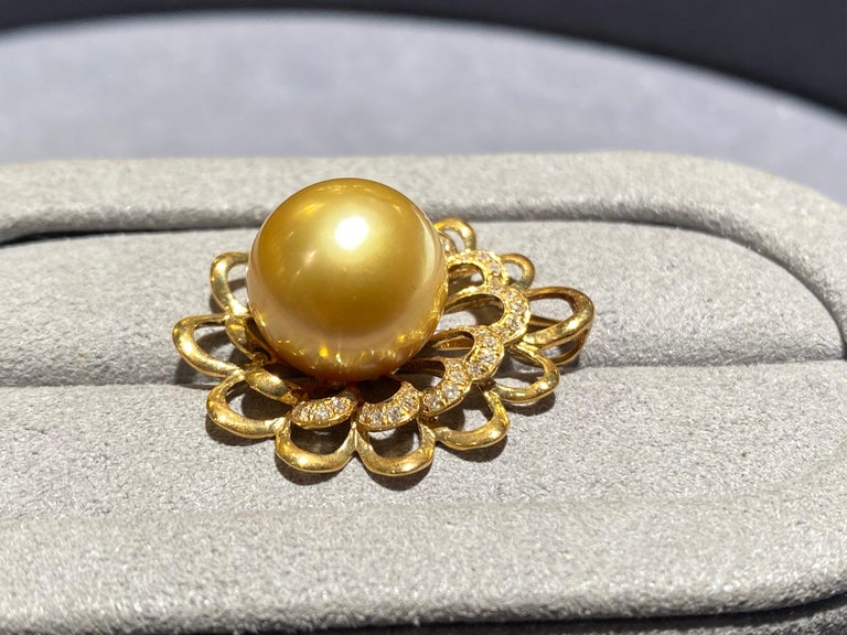 Deep Golden Colour South Sea Pearl and Diamond Pendant in 18k Yellow ...