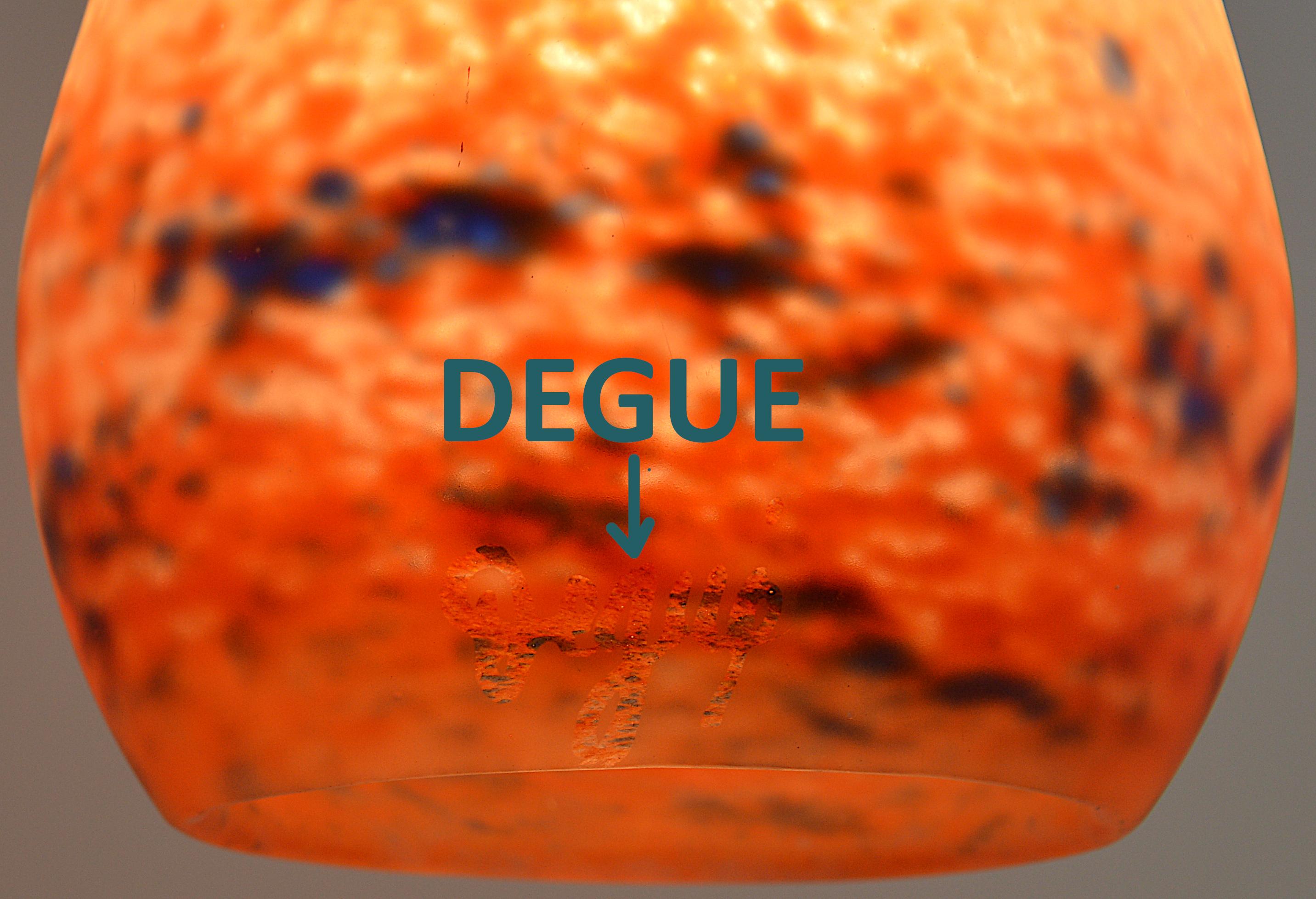 Degue French Art Deco Desk or Table Lamp, Late 1920s For Sale at 1stDibs