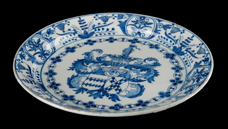 Dutch Delft 1686-1701 Blue and White ceramic Armorial Plate Coat of ...