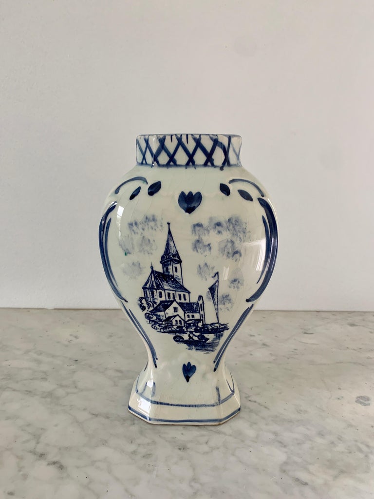 Delft Hand Painted Blue and White Porcelain Vase For Sale at 1stDibs