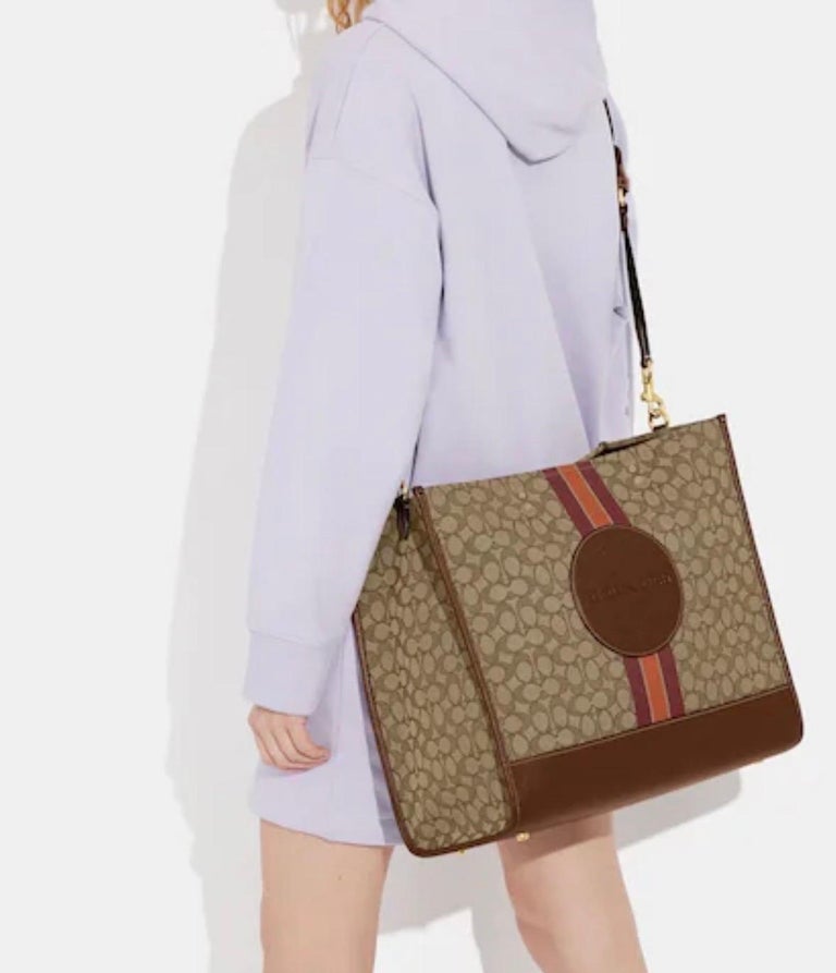 Dempsey Tote 40 In Signature Jacquard With Stripe And Coach Patch ...