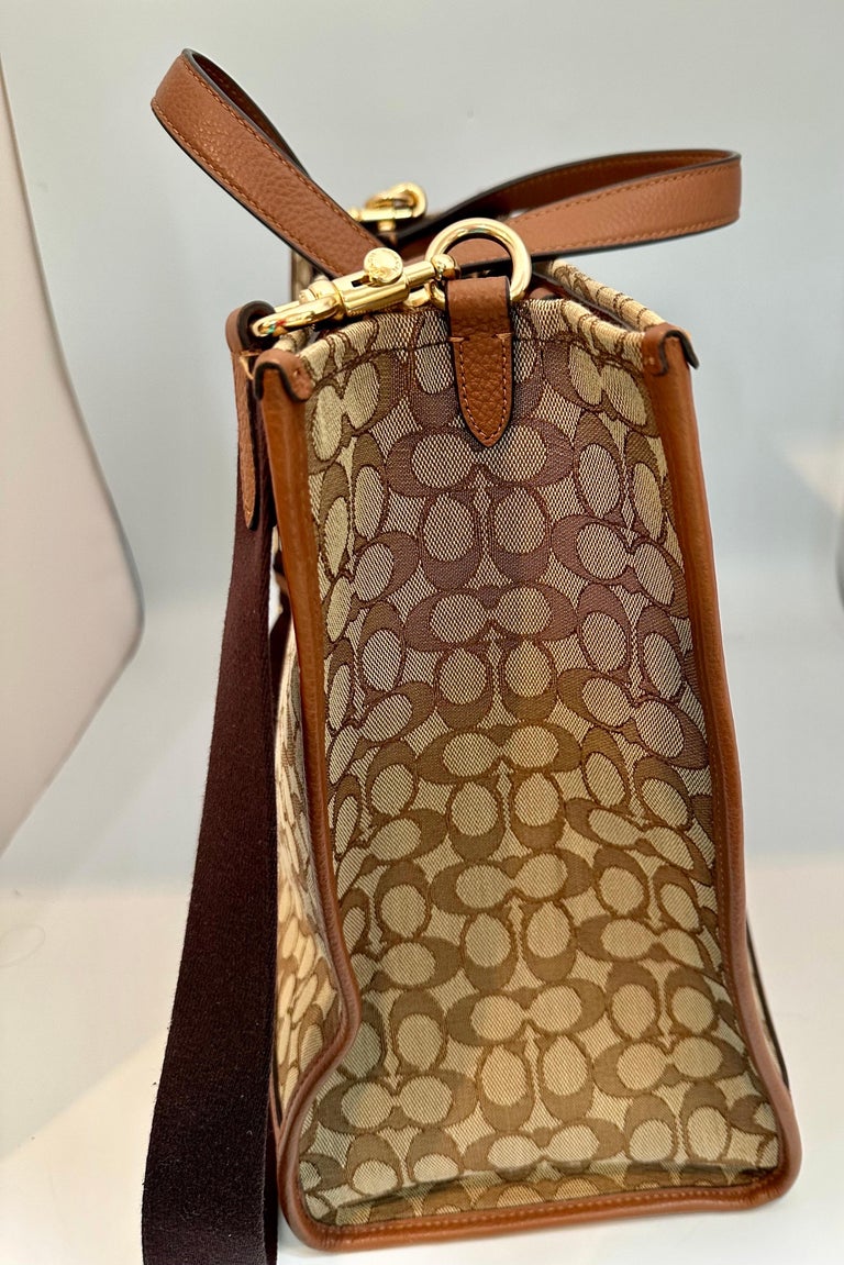 Dempsey Tote 40 In Signature Jacquard With Stripe And Coach Patch ...