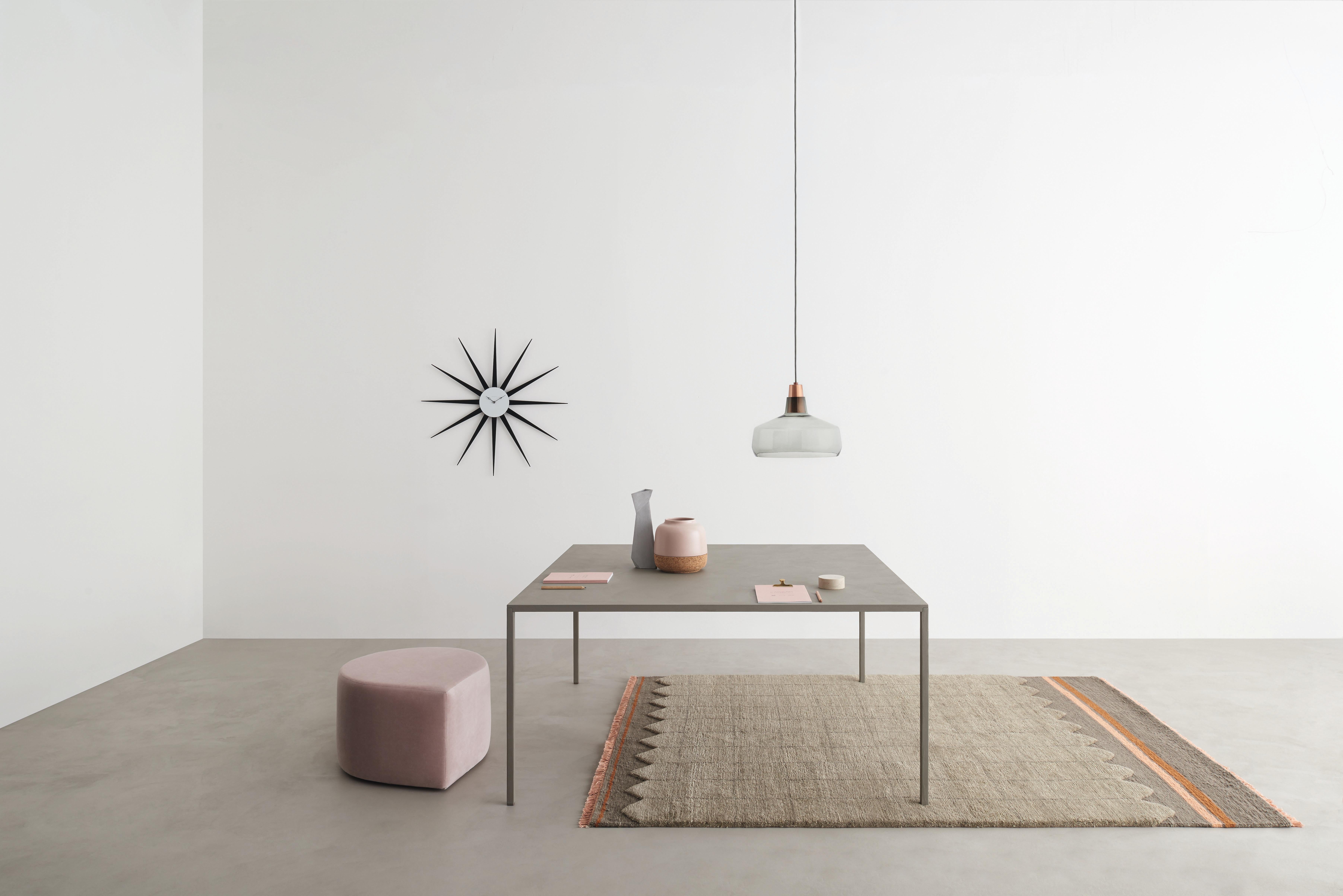 Desalto "25" Table in White resin by Metrica, Bruno Fattorini, Robin ...