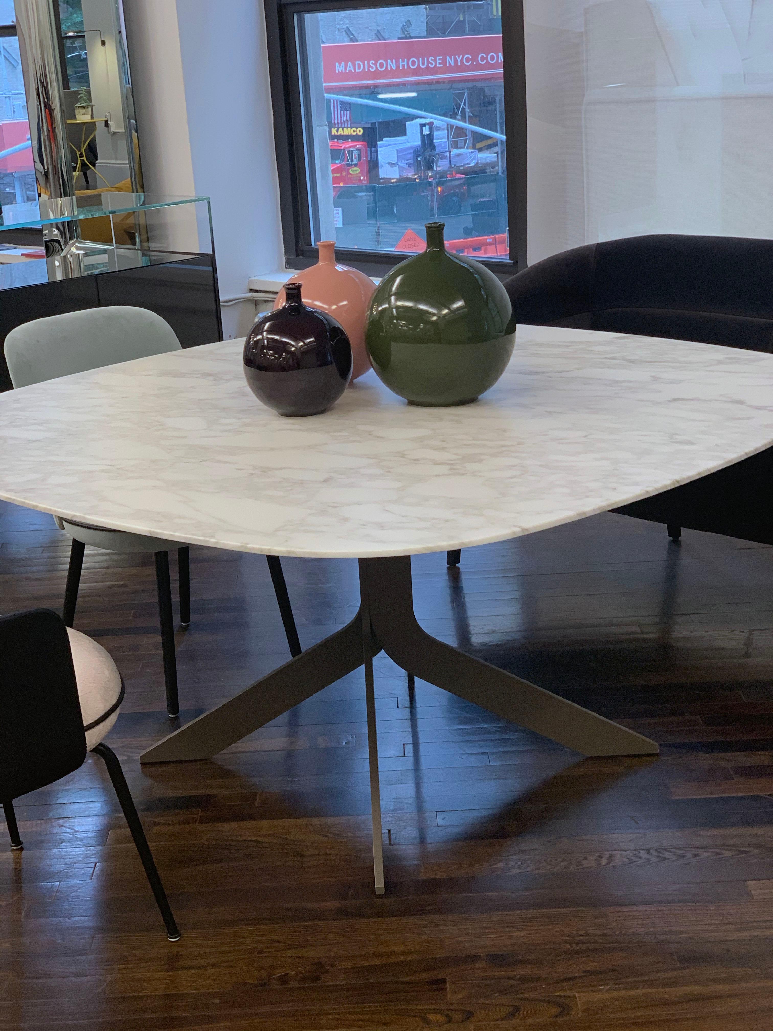 Desalto Iblea Marble Table at 1stDibs