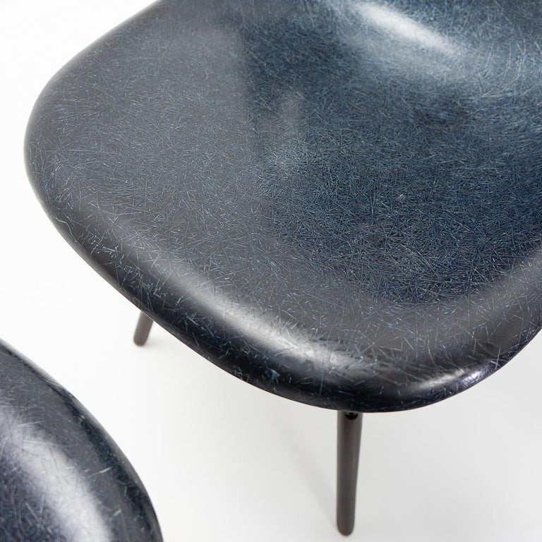 Design Classic Eames DSW Fiberglass Chairs, Set of Eight, 1970s at 1stDibs